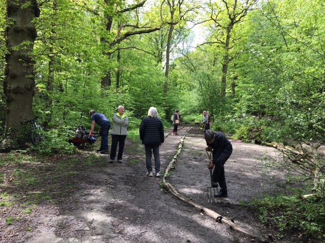 Volunteer Days – Friends of Coldfall Wood & Muswell Hill Playing Fields